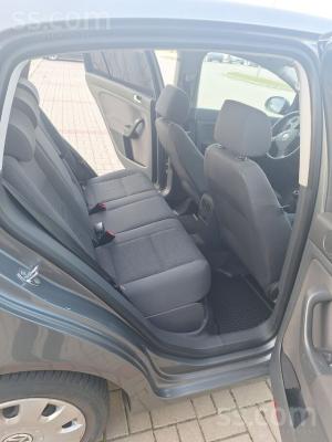 Pelēks Volkswagen Golf Plus 2005 Jelgava, ar dzinēja tilpumu 1.90 L un nobraukumu 169 tūkst. km par 3250 €, foto 8 vietnē AUTOMOTO.COM.LV