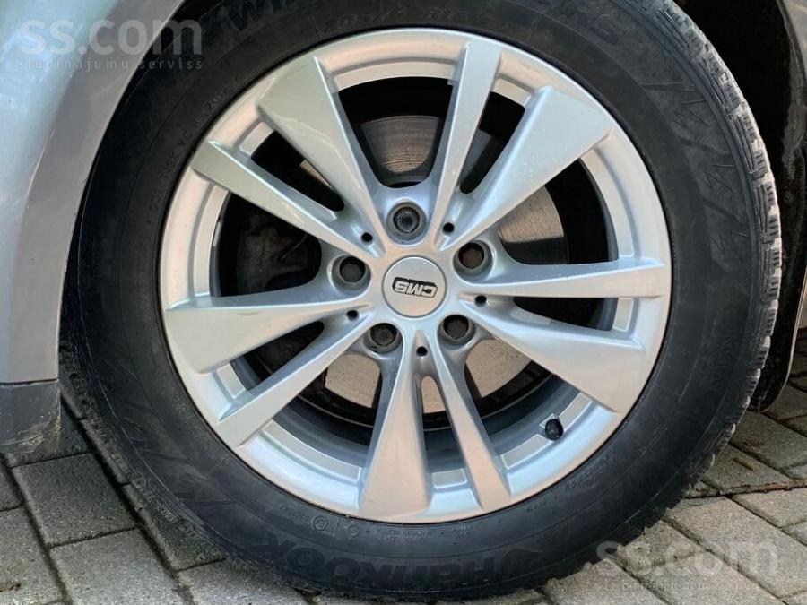 Grey Volkswagen Golf Plus 2006 in Bauska, with an engine capacity of 2.00 L and mileage of 323 thousand km for 1550 €, photo 11 on AUTOMOTO.COM.LV