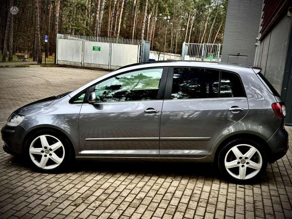 Grey Volkswagen Golf Plus 2006 in Alytus, with an engine capacity of 1.97 L and mileage of 310 thousand km for 2899 €, photo 7 on AUTOMOTO.COM.LV