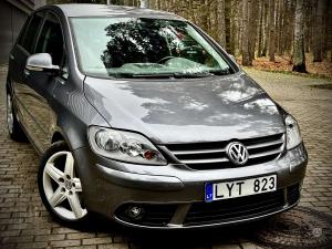 Grey Volkswagen Golf Plus 2006 in Alytus, with an engine capacity of 1.97 L and mileage of 310 thousand km for 2899 €, photo 14 on AUTOMOTO.COM.LV