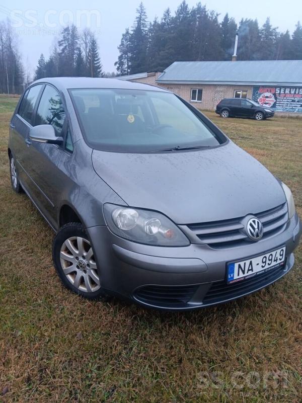 Pelēks Volkswagen Golf Plus 2006 Daugavpils, ar dzinēja tilpumu 1.90 L un nobraukumu 376 tūkst. km par 1650 €, foto 1 vietnē AUTOMOTO.COM.LV