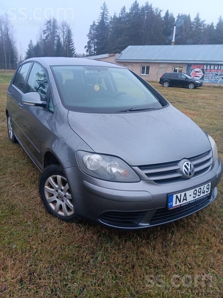 Pelēks Volkswagen Golf Plus 2006 Daugavpils, ar dzinēja tilpumu 1.90 L un nobraukumu 376 tūkst. km par 1650 €, foto 1 vietnē AUTOMOTO.COM.LV