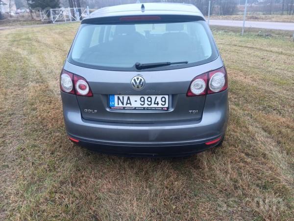 Pelēks Volkswagen Golf Plus 2006 Daugavpils, ar dzinēja tilpumu 1.90 L un nobraukumu 376 tūkst. km par 1650 €, foto 5 vietnē AUTOMOTO.COM.LV