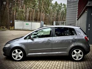 Grey Volkswagen Golf Plus 2006 in Alytus, with an engine capacity of 1.97 L and mileage of 310 thousand km for 3199 €, photo 5 on AUTOMOTO.COM.LV