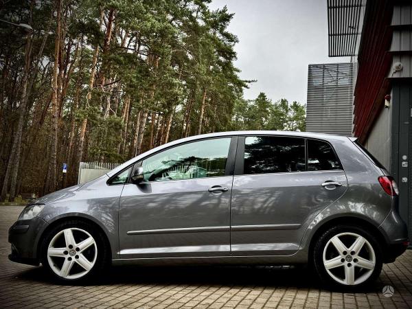 Pelēks Volkswagen Golf Plus 2006 Alīta, ar dzinēja tilpumu 1.97 L un nobraukumu 310 tūkst. km par 3199 €, foto 7 vietnē AUTOMOTO.COM.LV