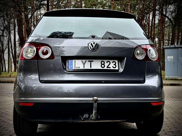 Pelēks Volkswagen Golf Plus 2006 Alīta, ar dzinēja tilpumu 1.97 L un nobraukumu 310 tūkst. km par 2899 €, foto 10 vietnē AUTOMOTO.COM.LV