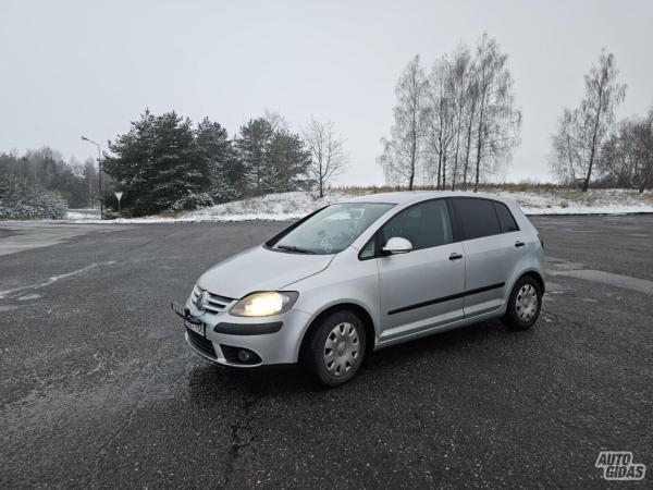 Grey Volkswagen Golf Plus 2006 in Silute, with an engine capacity of 1.90 L and mileage of 22 thousand km for 1800 €, photo 1 on AUTOMOTO.COM.LV