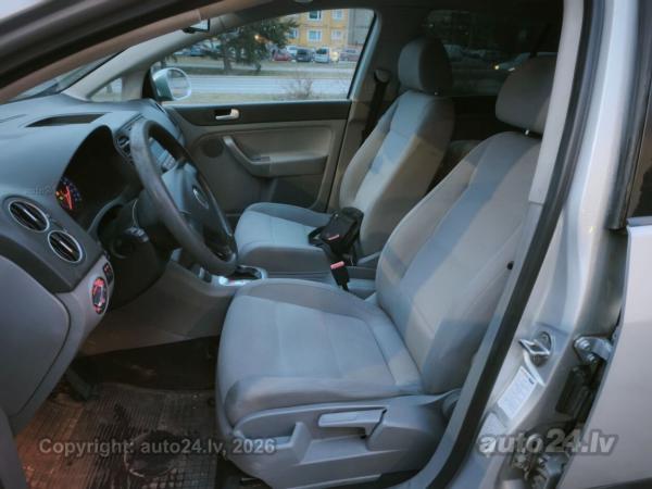 Pelēks Volkswagen Golf Plus 2006 Tartu, ar dzinēja tilpumu 2.00 L un nobraukumu 362 tūkst. km par 1299 €, foto 9 vietnē AUTOMOTO.COM.LV