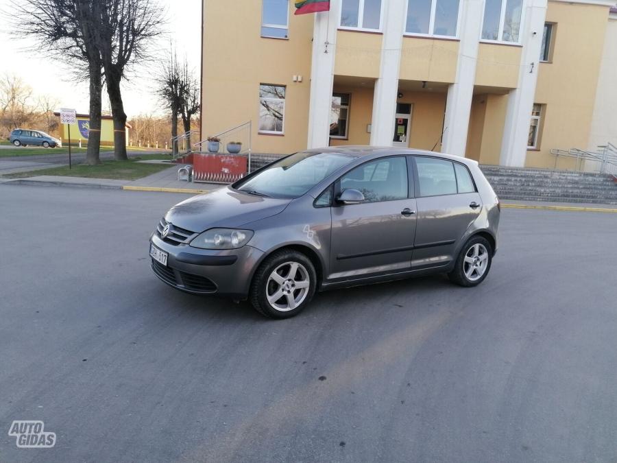 Grey Volkswagen Golf Plus 2006 in Vilnius, with an engine capacity of 1.90 L and mileage of 2751 thousand km for 1500 €, photo 1 on AUTOMOTO.COM.LV