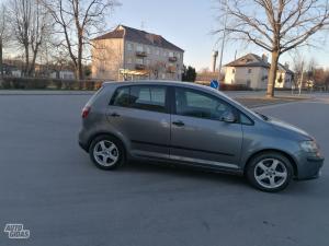 Grey Volkswagen Golf Plus 2006 in Vilnius, with an engine capacity of 1.90 L and mileage of 2751 thousand km for 1500 €, photo 7 on AUTOMOTO.COM.LV