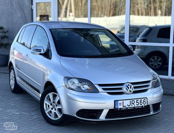 Pelēks Volkswagen Golf Plus 2006 Radviliškis, ar dzinēja tilpumu 1.90 L un nobraukumu 301 tūkst. km par 2950 €, foto 2 vietnē AUTOMOTO.COM.LV