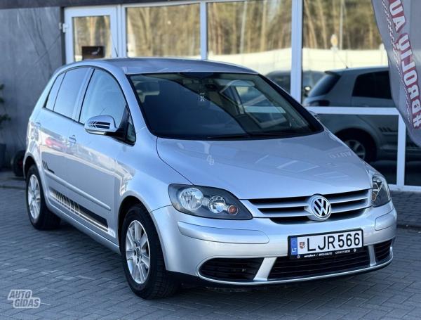 Pelēks Volkswagen Golf Plus 2006 Radviliškis, ar dzinēja tilpumu 1.90 L un nobraukumu 301 tūkst. km par 2950 €, foto 6 vietnē AUTOMOTO.COM.LV