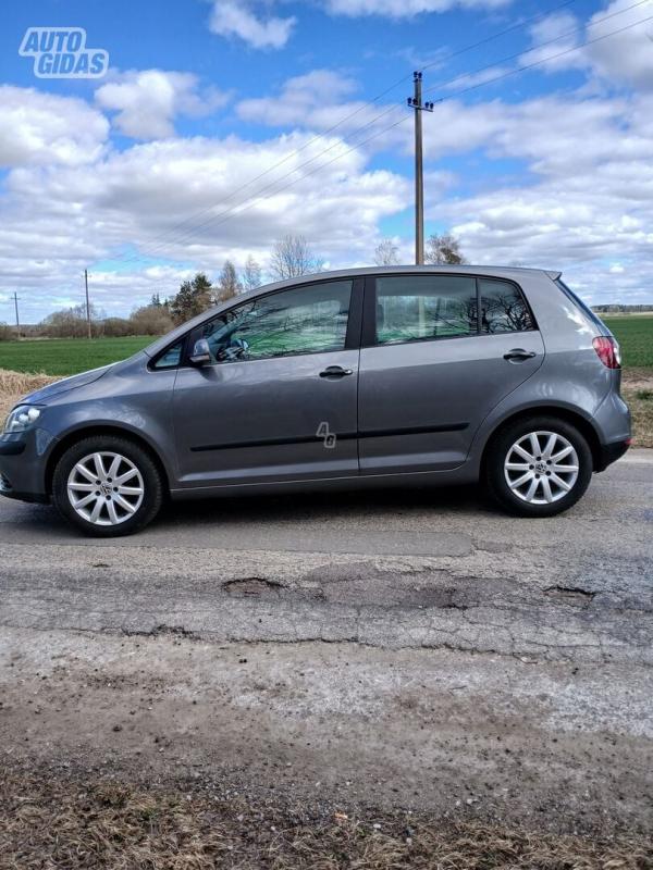 Pelēks Volkswagen Golf Plus 2006 Mažeikiai, ar dzinēja tilpumu 1.90 L un nobraukumu 272 tūkst. km par 2999 €, foto 7 vietnē AUTOMOTO.COM.LV