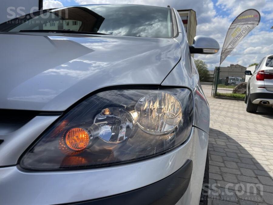 Pelēks Volkswagen Golf Plus 2006 Talsi, ar dzinēja tilpumu 1.90 L un nobraukumu 282 tūkst. km par 2350 €, foto 19 vietnē AUTOMOTO.COM.LV