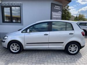 Pelēks Volkswagen Golf Plus 2006 Talsi, ar dzinēja tilpumu 1.90 L un nobraukumu 282 tūkst. km par 2350 €, foto 22 vietnē AUTOMOTO.COM.LV