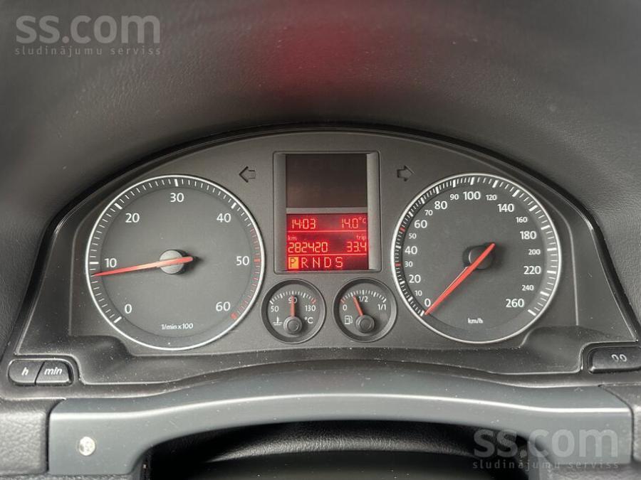 Pelēks Volkswagen Golf Plus 2006 Talsi, ar dzinēja tilpumu 1.90 L un nobraukumu 282 tūkst. km par 2350 €, foto 26 vietnē AUTOMOTO.COM.LV
