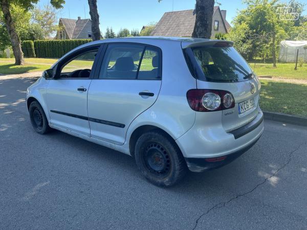 Pelēks Volkswagen Golf Plus 2006 Raseiniai, ar dzinēja tilpumu 1.60 L un nobraukumu 279 tūkst. km par 850 €, foto 3 vietnē AUTOMOTO.COM.LV