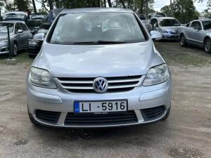 Grey Volkswagen Golf Plus 2006 in Grobiņa, with an engine capacity of 2.00 L and mileage of 308 thousand km for 2000 €, photo 3 on AUTOMOTO.COM.LV