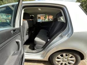 Grey Volkswagen Golf Plus 2006 in Grobiņa, with an engine capacity of 2.00 L and mileage of 308 thousand km for 2000 €, photo 10 on AUTOMOTO.COM.LV