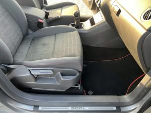 Grey Volkswagen Golf Plus 2006 in Jekabpils, with an engine capacity of 1.90 L and mileage of 210 thousand km for 4100 €, photo 17 on AUTOMOTO.COM.LV