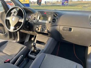 Grey Volkswagen Golf Plus 2006 in Jekabpils, with an engine capacity of 1.90 L and mileage of 210 thousand km for 4100 €, photo 19 on AUTOMOTO.COM.LV
