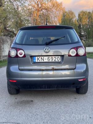 Pelēks Volkswagen Golf Plus 2006 Rīga, ar dzinēja tilpumu 1.60 L un nobraukumu 316 tūkst. km par 1450 €, foto 5 vietnē AUTOMOTO.COM.LV