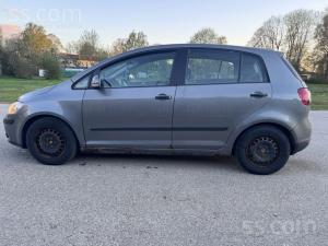 Pelēks Volkswagen Golf Plus 2006 Rīga, ar dzinēja tilpumu 1.60 L un nobraukumu 316 tūkst. km par 1450 €, foto 6 vietnē AUTOMOTO.COM.LV
