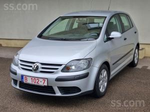 Grey Volkswagen Golf Plus 2006 in Ogre, with an engine capacity of 1.60 L and mileage of 218 thousand km for 3850 €, photo  on AUTOMOTO.COM.LV