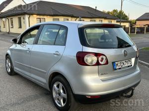 Grey Volkswagen Golf Plus 2006 in Daugavpils, with an engine capacity of 1.90 L and mileage of 287 thousand km for 2450 €, photo 8 on AUTOMOTO.COM.LV