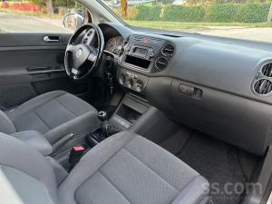 Grey Volkswagen Golf Plus 2006 in Daugavpils, with an engine capacity of 1.90 L and mileage of 287 thousand km for 2450 €, photo 19 on AUTOMOTO.COM.LV