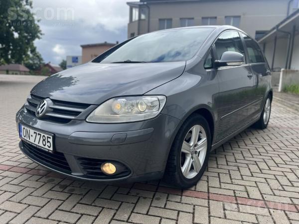 Pelēks Volkswagen Golf Plus 2006 Rēzekne, ar dzinēja tilpumu 2.00 L un nobraukumu 219 tūkst. km par 3650 €, foto 2 vietnē AUTOMOTO.COM.LV