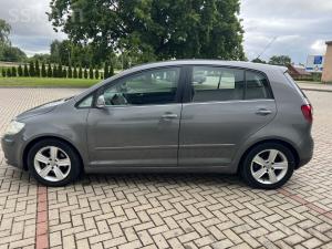 Grey Volkswagen Golf Plus 2006 in Rezekne, with an engine capacity of 2.00 L and mileage of 219 thousand km for 3650 €, photo 5 on AUTOMOTO.COM.LV
