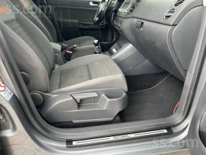 Grey Volkswagen Golf Plus 2006 in Rezekne, with an engine capacity of 2.00 L and mileage of 219 thousand km for 3650 €, photo 10 on AUTOMOTO.COM.LV