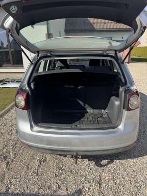 Pelēks Volkswagen Golf Plus 2006 Gargždai, ar dzinēja tilpumu 1.90 L un nobraukumu 293 tūkst. km par 2300 €, foto 11 vietnē AUTOMOTO.COM.LV
