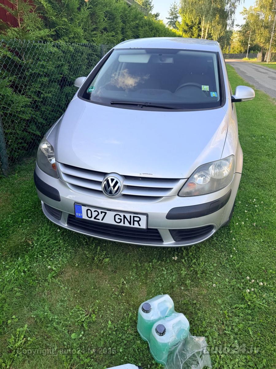 Pelēks Volkswagen Golf Plus 2006 Tallina, ar dzinēja tilpumu 1.90 L un nobraukumu 0 tūkst. km par 2200 €, foto 7 vietnē AUTOMOTO.COM.LV