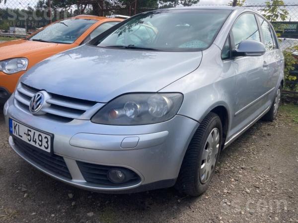 Pelēks Volkswagen Golf Plus 2006 Rīga, ar dzinēja tilpumu 2.00 L un nobraukumu 323 tūkst. km par 1400 €, foto 1 vietnē AUTOMOTO.COM.LV