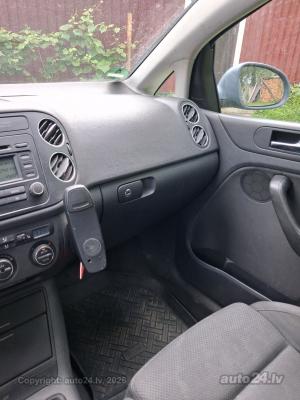 Grey Volkswagen Golf Plus 2006 in Parnu, with an engine capacity of 1.90 L and mileage of 360 thousand km for 1300 €, photo 7 on AUTOMOTO.COM.LV