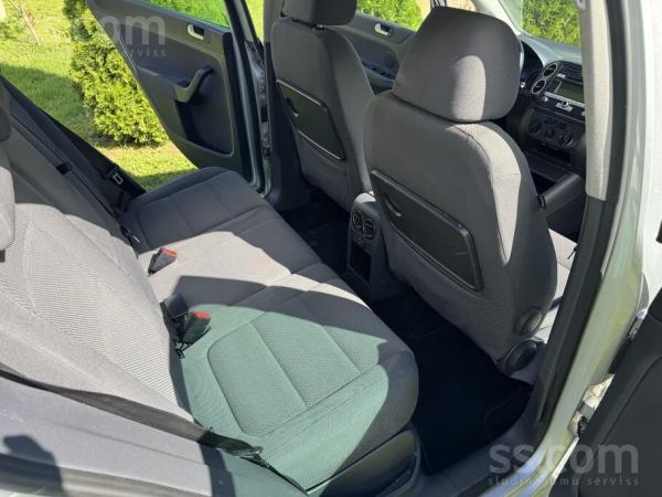 Grey Volkswagen Golf Plus 2006 in Rezekne, with an engine capacity of 1.90 L and mileage of 250 thousand km for 3050 €, photo 10 on AUTOMOTO.COM.LV