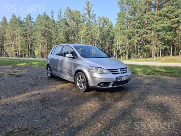 Grey Volkswagen Golf Plus 2006 in Jurmala, with an engine capacity of 2.00 L and mileage of 320 thousand km for 1700 €, photo 2 on AUTOMOTO.COM.LV