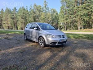 Grey Volkswagen Golf Plus 2006 in Jurmala, with an engine capacity of 2.00 L and mileage of 320 thousand km for 1700 €, photo 3 on AUTOMOTO.COM.LV
