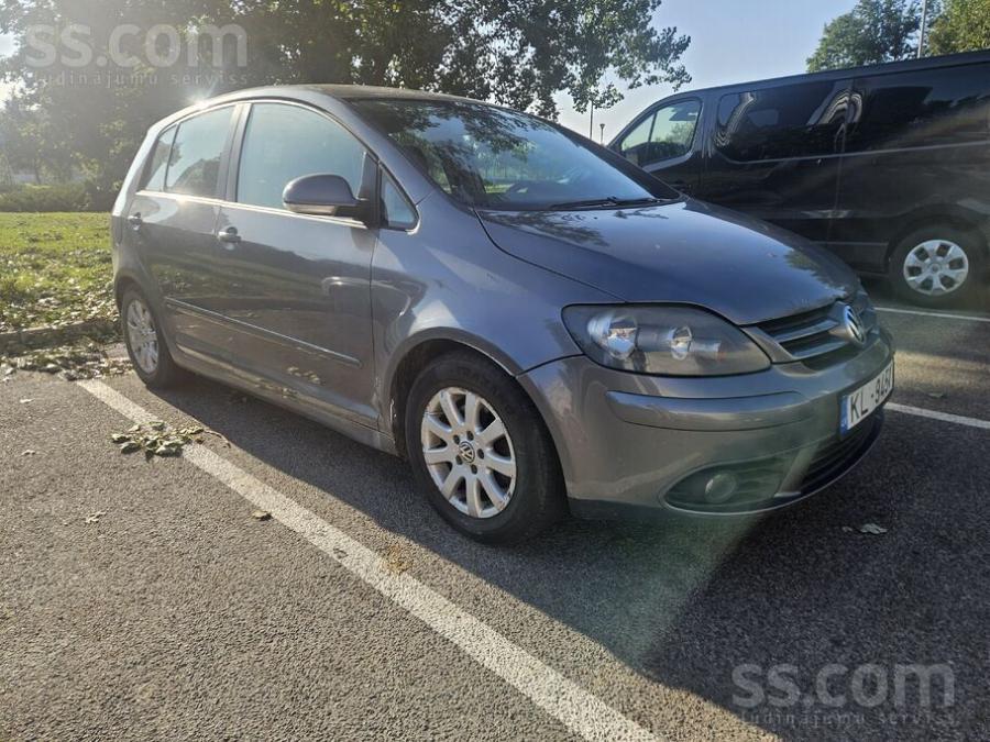 Серый Фольксваген Гольф Плюс 2006 в Валмиера, объемом двигателя 1.90 л и пробегом 372 тыс. км за 1890 €, фото 8 на AUTOMOTO.COM.LV