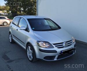 Pelēks Volkswagen Golf Plus 2006 Daugavpils, ar dzinēja tilpumu 1.90 L un nobraukumu 345 tūkst. km par 1300 €, foto 5 vietnē AUTOMOTO.COM.LV