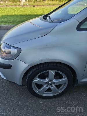 Pelēks Volkswagen Golf Plus 2006 Daugavpils, ar dzinēja tilpumu 1.90 L un nobraukumu 345 tūkst. km par 1300 €, foto 6 vietnē AUTOMOTO.COM.LV