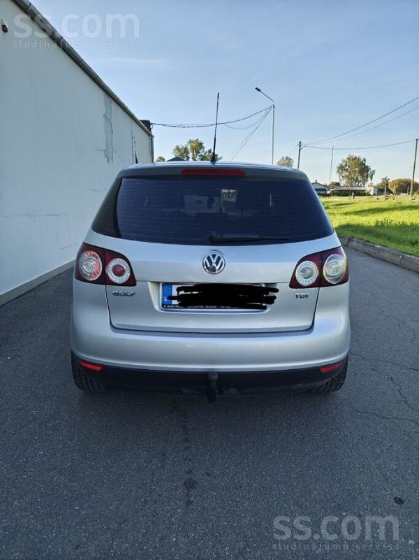 Grey Volkswagen Golf Plus 2006 in Daugavpils, with an engine capacity of 1.90 L and mileage of 345 thousand km for 1300 €, photo 10 on AUTOMOTO.COM.LV