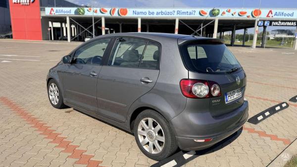 Grey Volkswagen Golf Plus 2006 in Vilnius, with an engine capacity of 1.97 L and mileage of 236 thousand km for 1750 €, photo 8 on AUTOMOTO.COM.LV