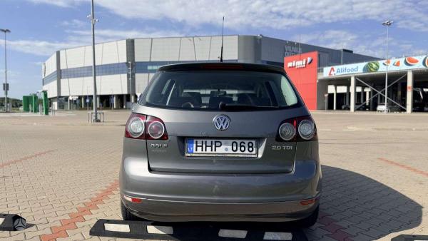 Grey Volkswagen Golf Plus 2006 in Vilnius, with an engine capacity of 1.97 L and mileage of 236 thousand km for 1750 €, photo 9 on AUTOMOTO.COM.LV