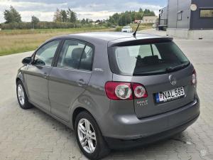 Pelēks Volkswagen Golf Plus 2006 Šauļi, ar dzinēja tilpumu 1.60 L un nobraukumu 134 tūkst. km par 1950 €, foto 7 vietnē AUTOMOTO.COM.LV