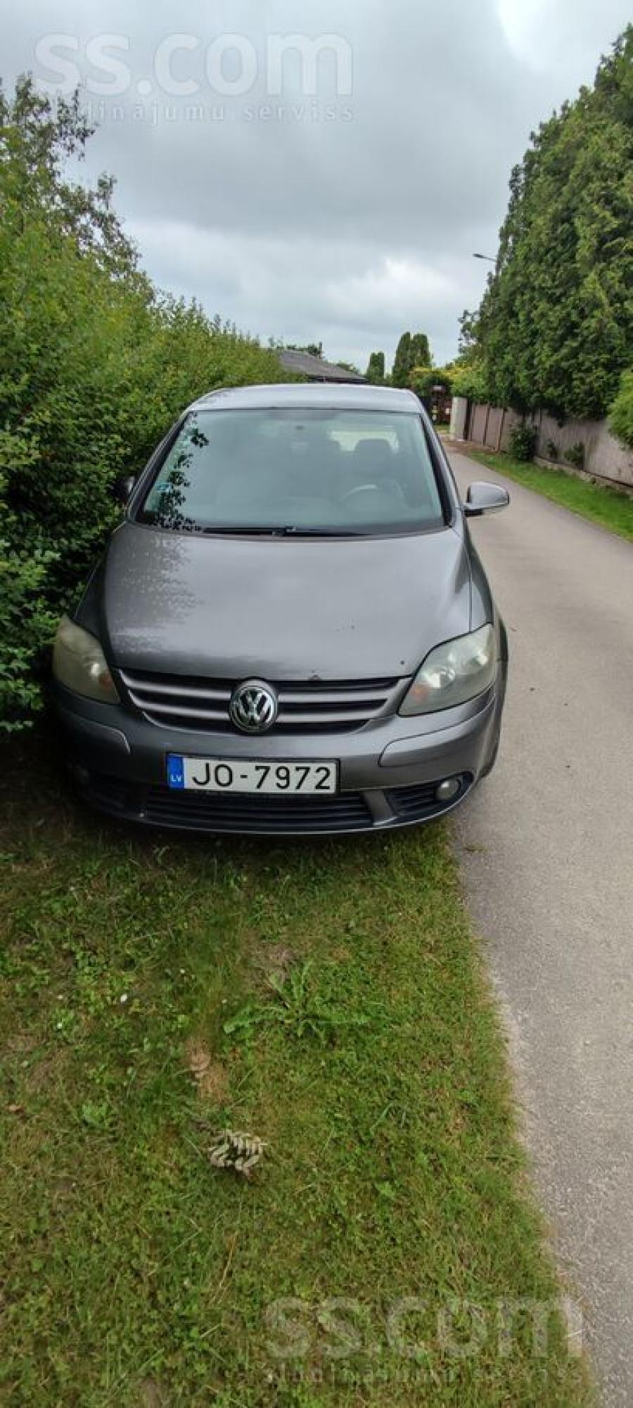 Pelēks Volkswagen Golf Plus 2007 Rīga, ar dzinēja tilpumu 1.90 L un nobraukumu 261 tūkst. km par 600 €, foto 2 vietnē AUTOMOTO.COM.LV