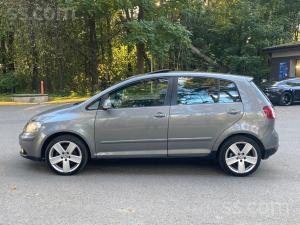 Pelēks Volkswagen Golf Plus 2007 Rīga, ar dzinēja tilpumu 1.90 L un nobraukumu 0 tūkst. km par 2299 €, foto 2 vietnē AUTOMOTO.COM.LV
