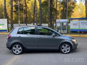Pelēks Volkswagen Golf Plus 2007 Rīga, ar dzinēja tilpumu 1.90 L un nobraukumu 0 tūkst. km par 2299 €, foto 6 vietnē AUTOMOTO.COM.LV